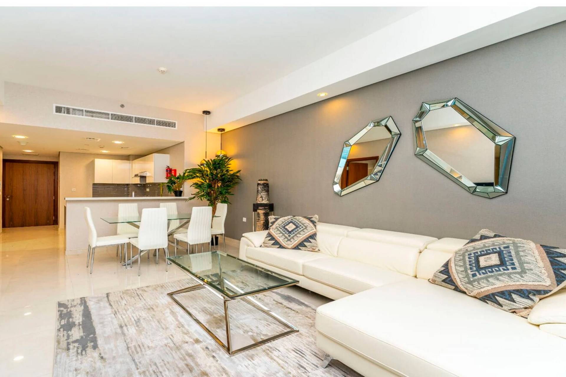 Waves Tower by KASCO Developments in Business Bay, Dubai | Everhomes